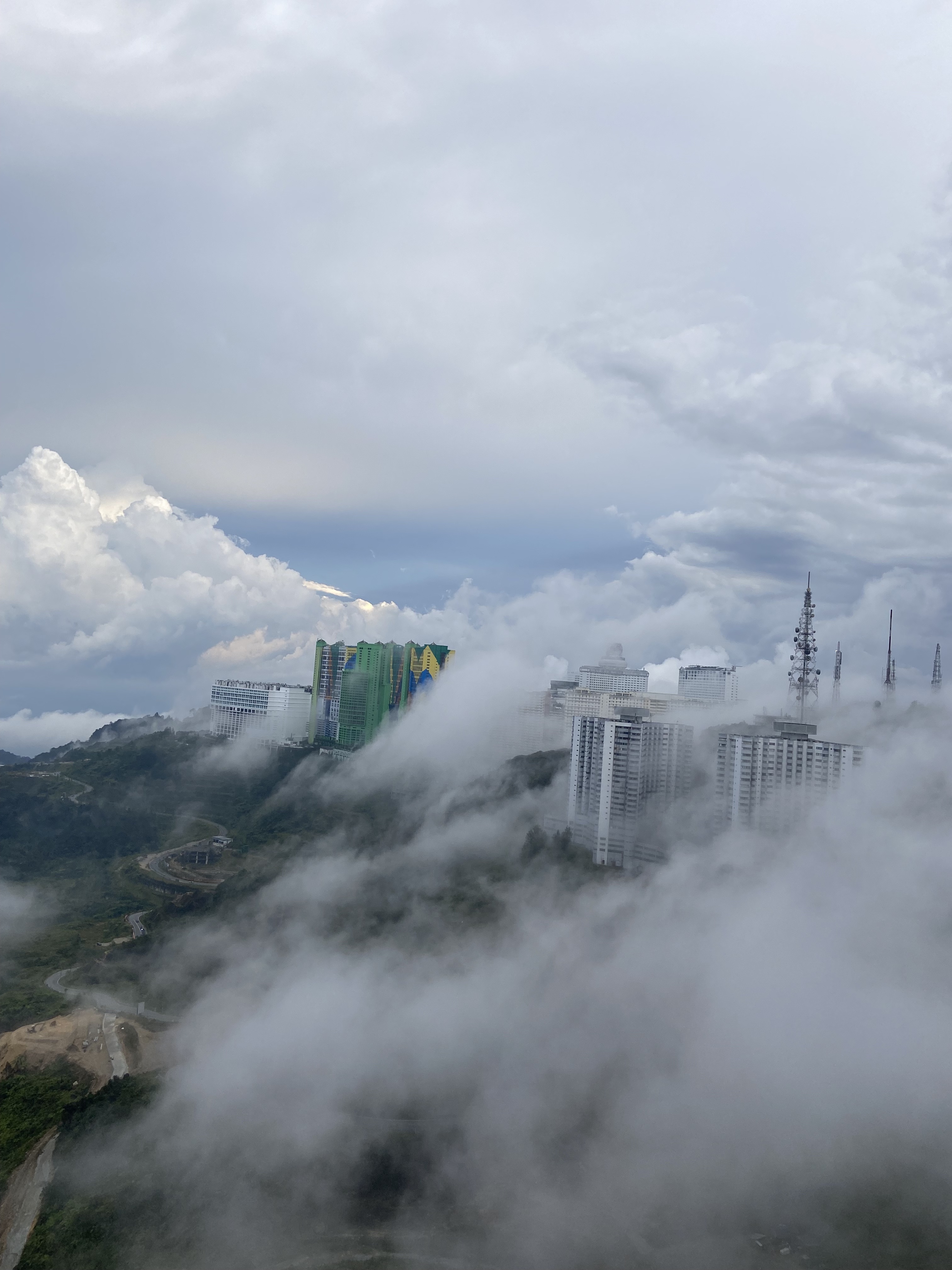 Liburan ke Genting Highlands, Negeri di Atas Awannya Malaysia. – The ...